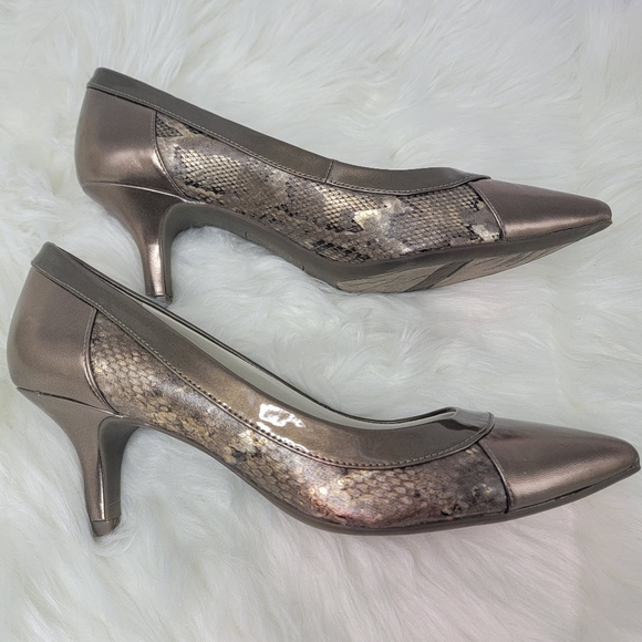 Anne Klein | Shoes | Anne Klein Copper Metallic Snakeskin Heels Iflex ...